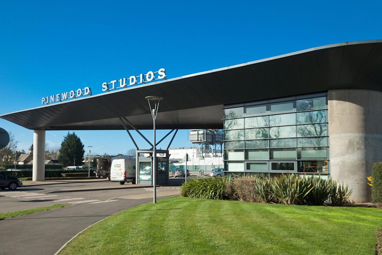 Pinewood Studio Media Trip - Great Marlow School